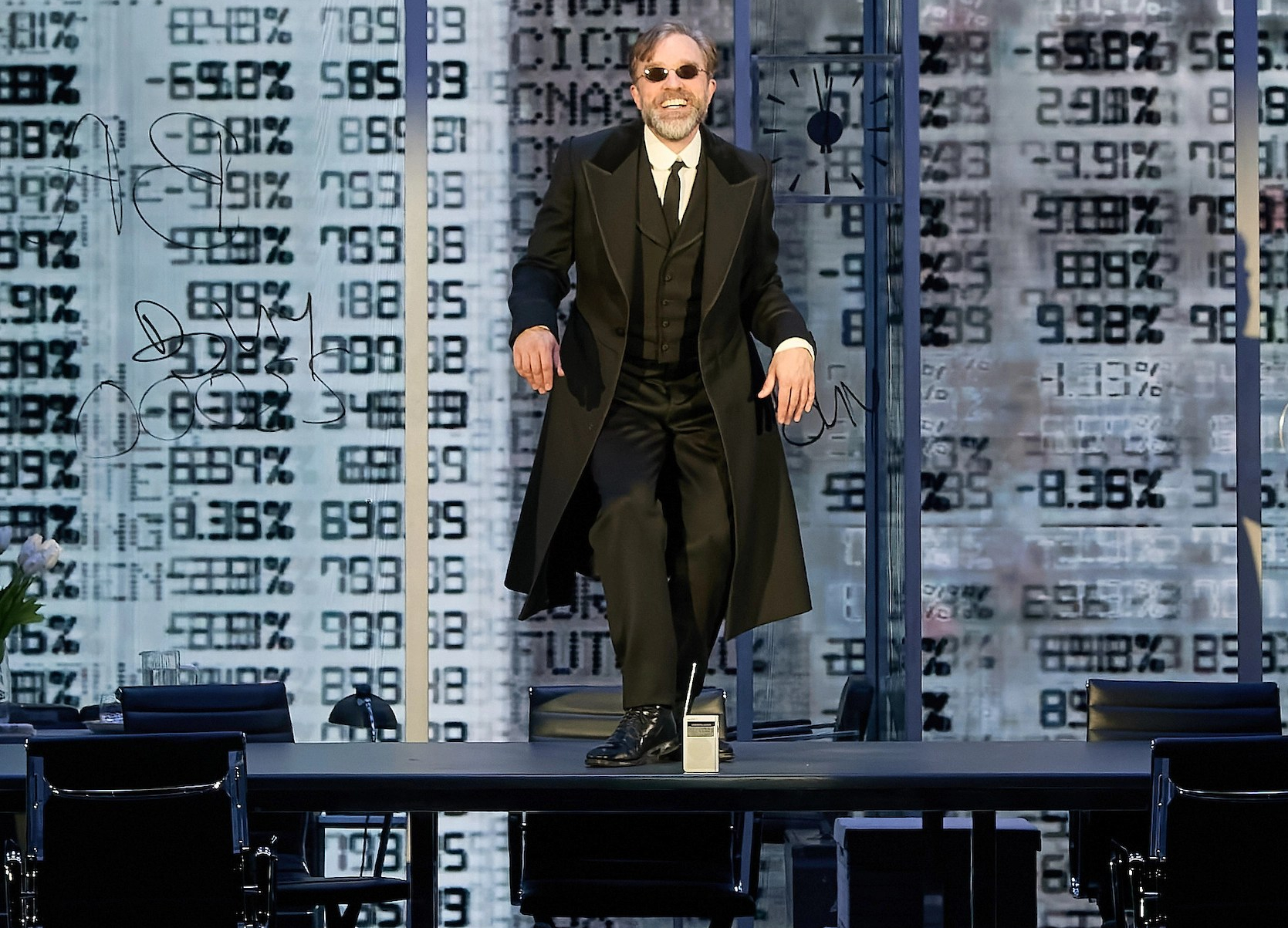 Review of ‘Lehman Trilogy’: “They knew how to tease our greed” – First ...