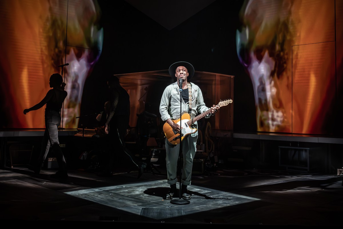 Review of ‘Passing Strange’: “Finding its corner of the sky” – First ...