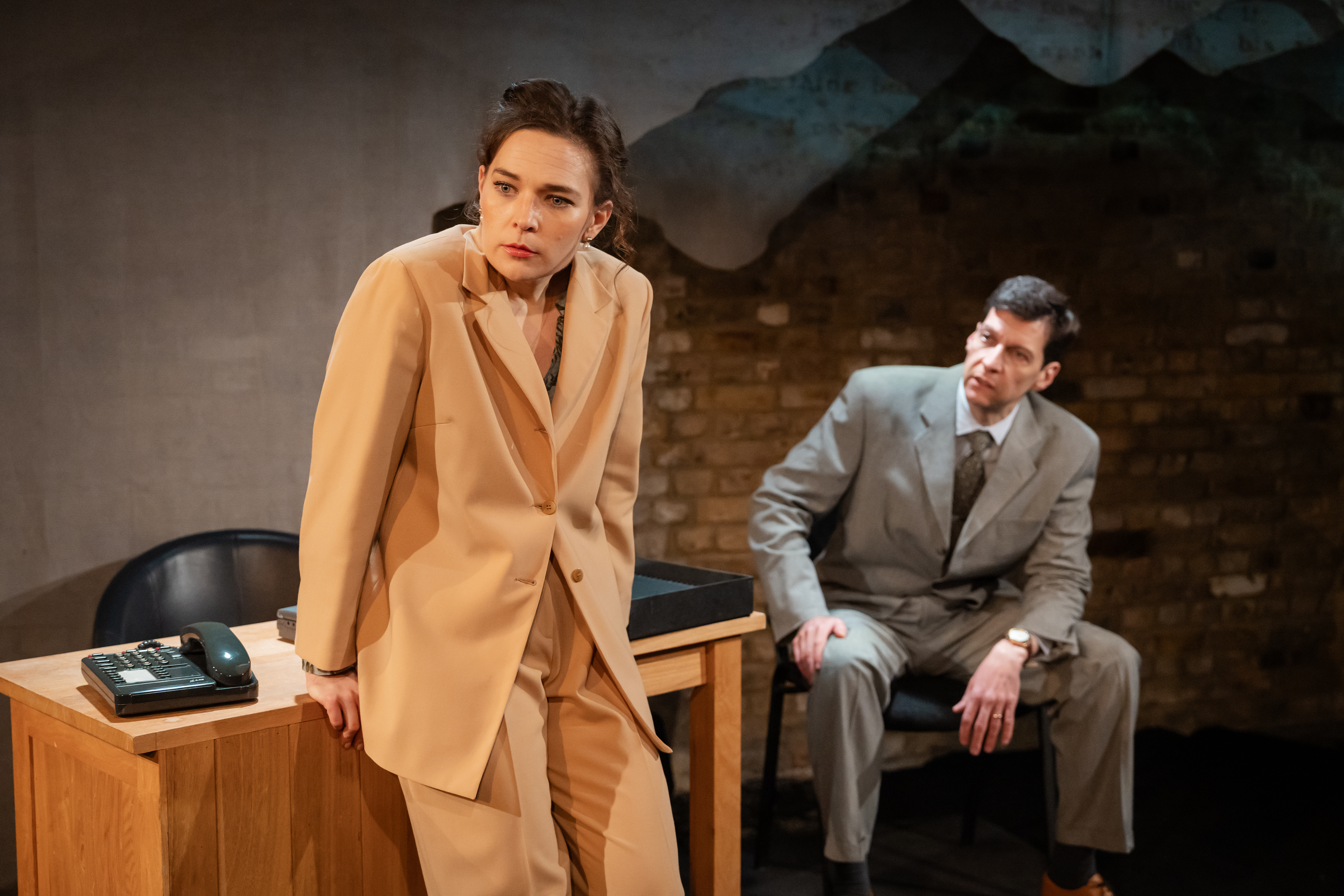 Review ‘Safe Heaven’: “Gulf War-themed political drama is a massive ...
